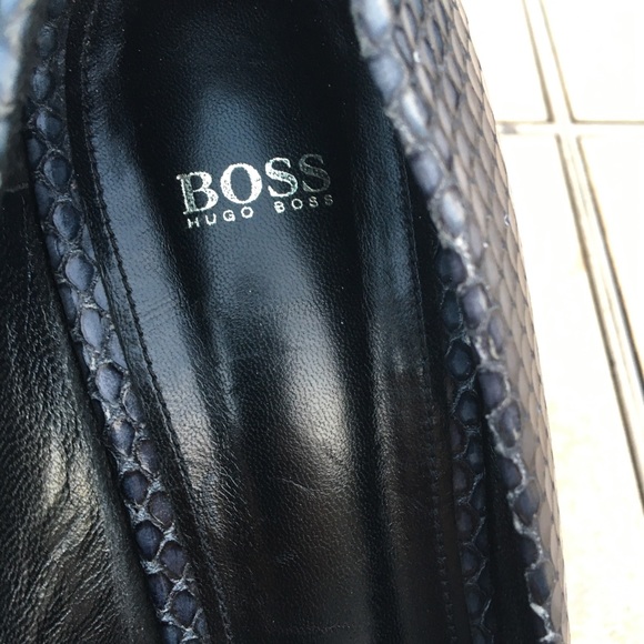 Hugo Boss | Shoes | Hugo Boss Snakeskin Pointed Toe Leather Pumps 39 ...
